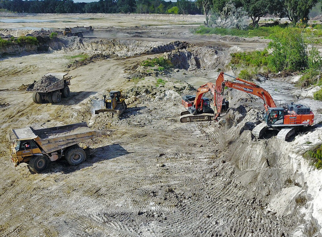 Earth Moving Careers with Global Contracting Group - Apply Today!